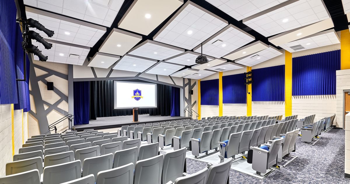 Burr Ridge Middle School Fitness and Auditorium Additions | StudioGC